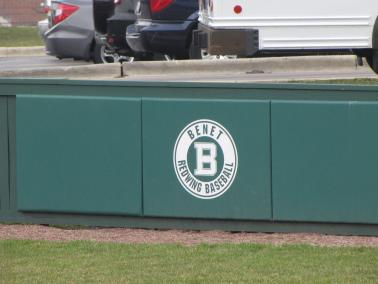 Outdoor Sports Wall Padding | Custom Ballpark Wall Pads | PYT Sports ...